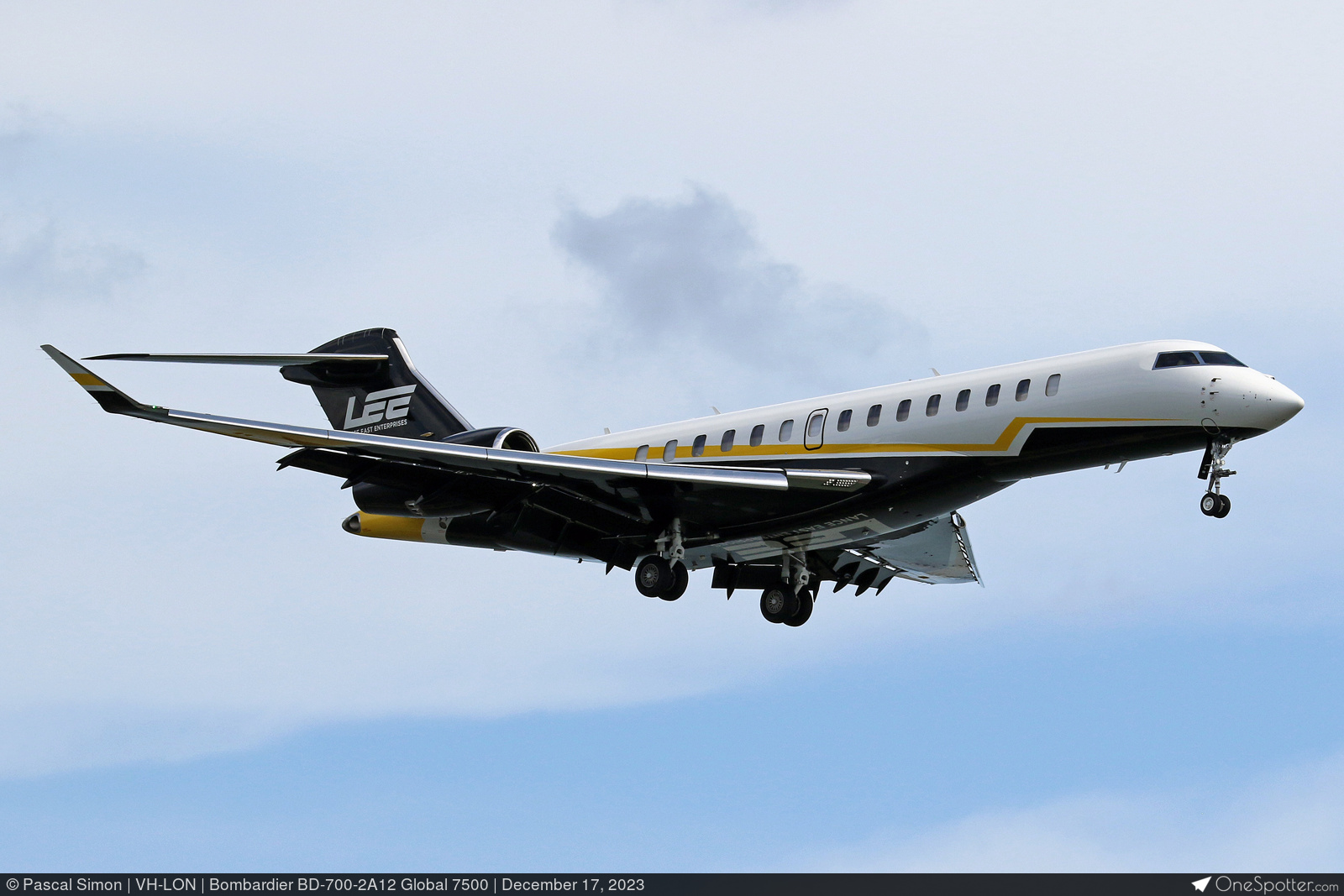 VH-LON - Bombardier BD-700-2A12 Global 7500, Seletar Jet Charter (Pty ...