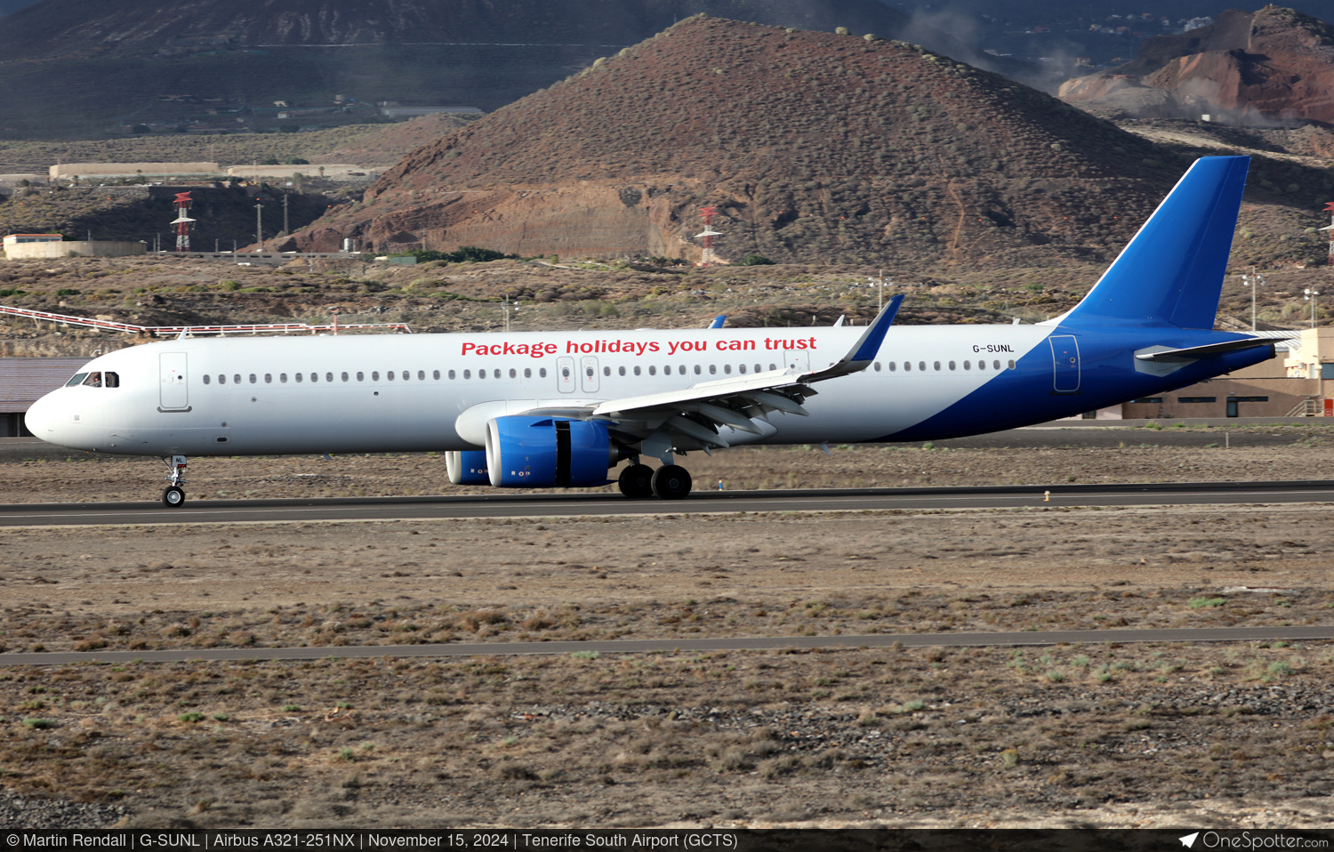 G-SUNL - Airbus A321-251NX, Jet2 | OneSpotter.com