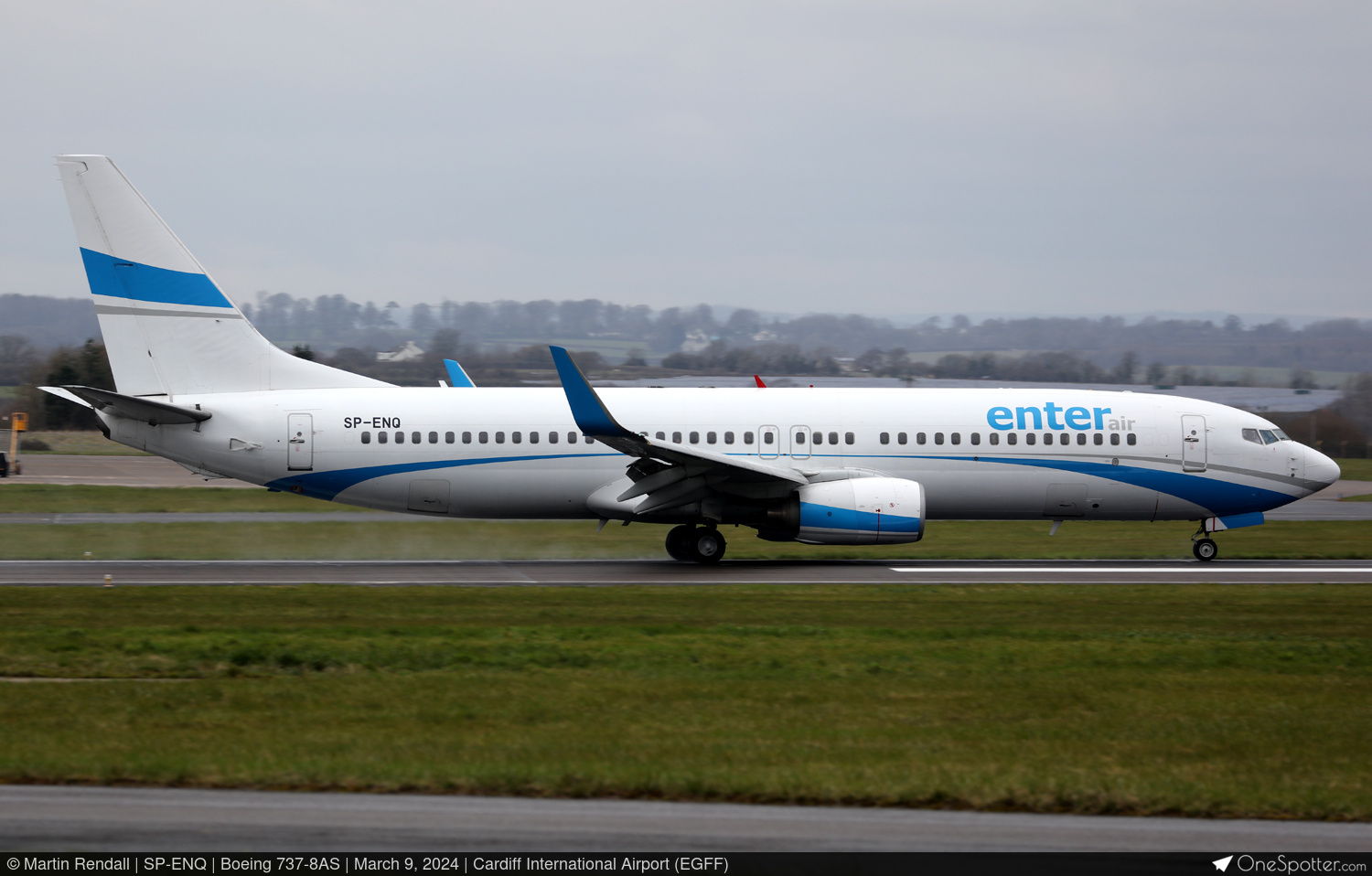 SP-ENQ - Boeing 737-8AS, Enter Air | OneSpotter.com