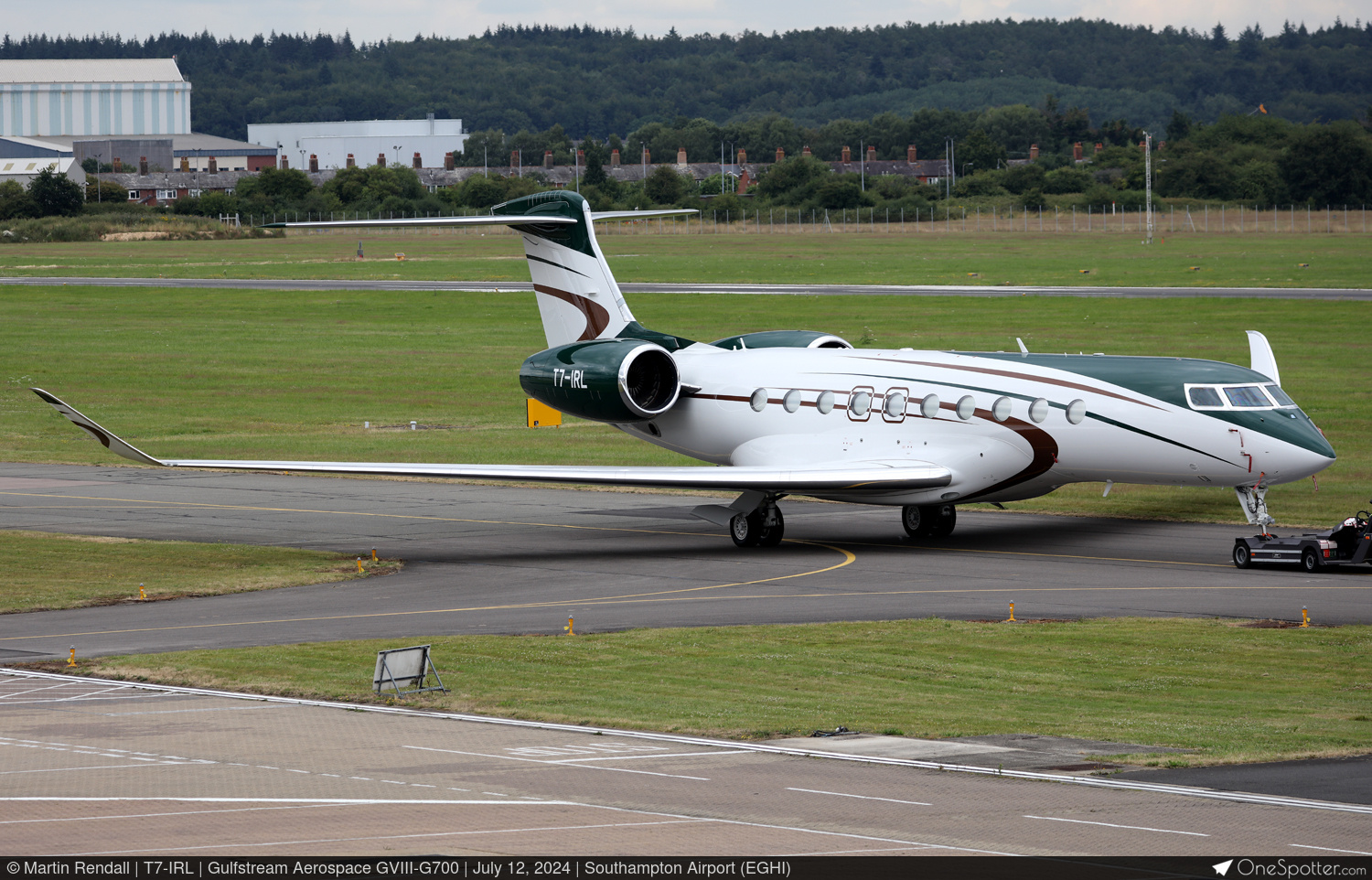 T7-IRL Highland Aviation Gulfstream GVIII-G700, MSN 87013 | OneSpotter.com