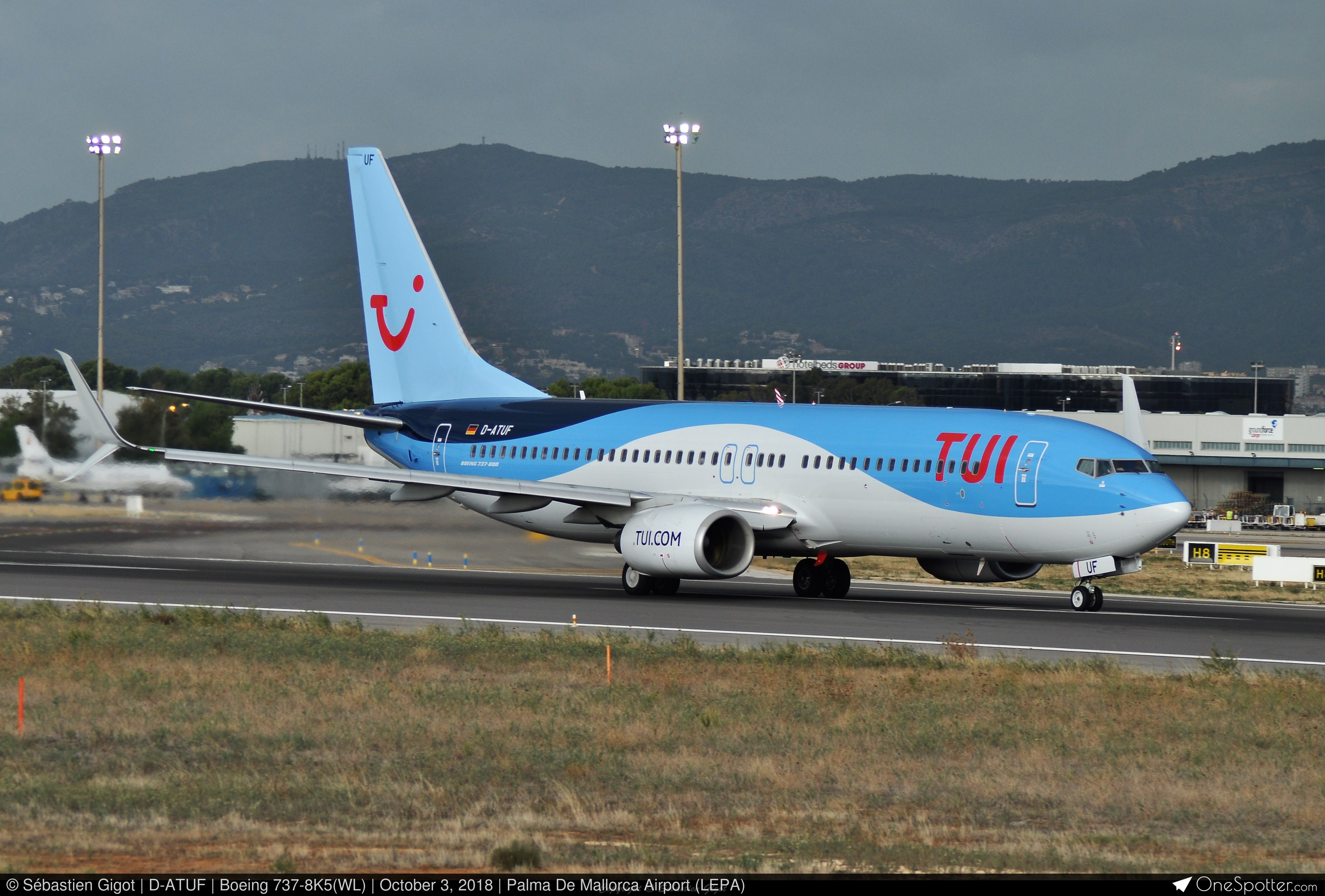 D-ATUF - Boeing 737-8K5(WL), TUIfly | OneSpotter.com