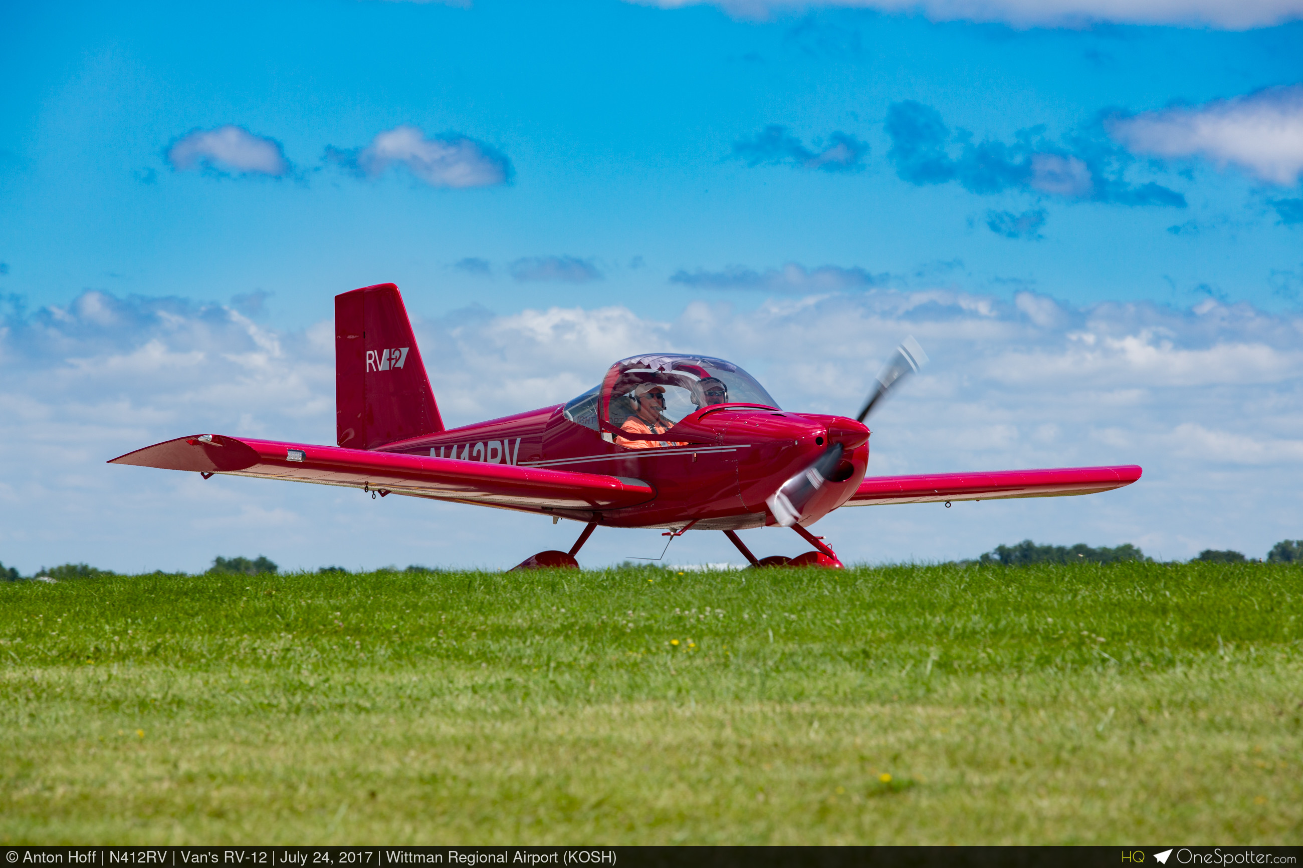 N412RV - Van's RV-12, Private | OneSpotter.com