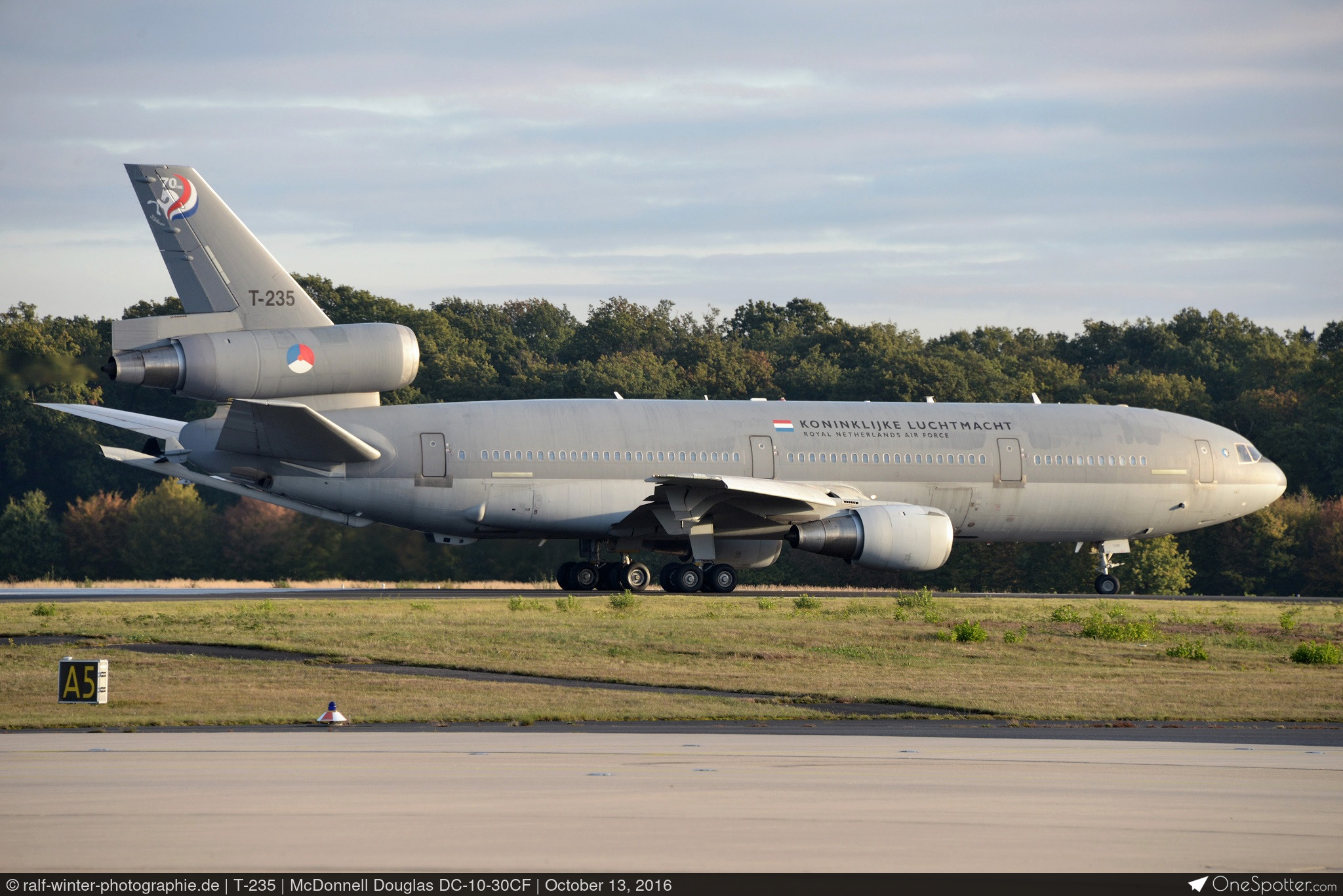 T-235 - McDonnell Douglas DC-10-30CF, Royal Netherlands Air Force ...