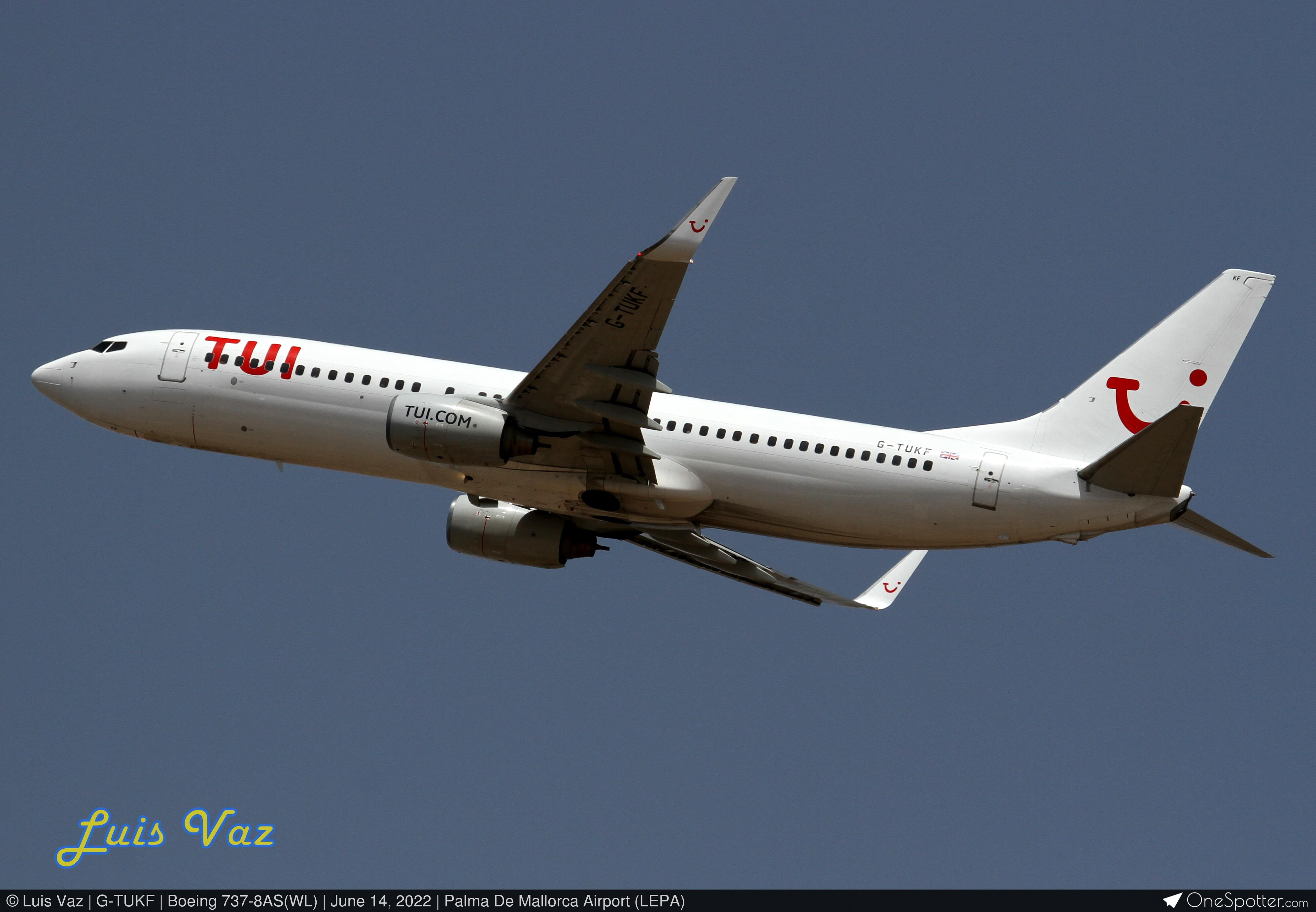 G-TUKF TUI Airways Boeing 737-8AS(WL), MSN 33605 | OneSpotter.com