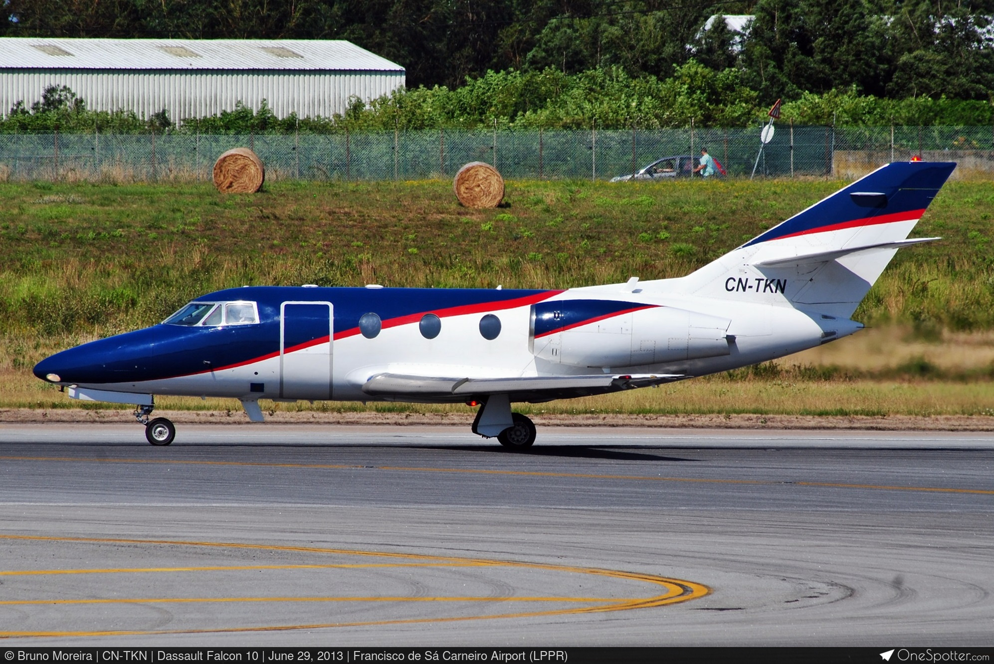 RA-09011 Alfa Air Dassault Falcon 10, MSN 128 | OneSpotter.com