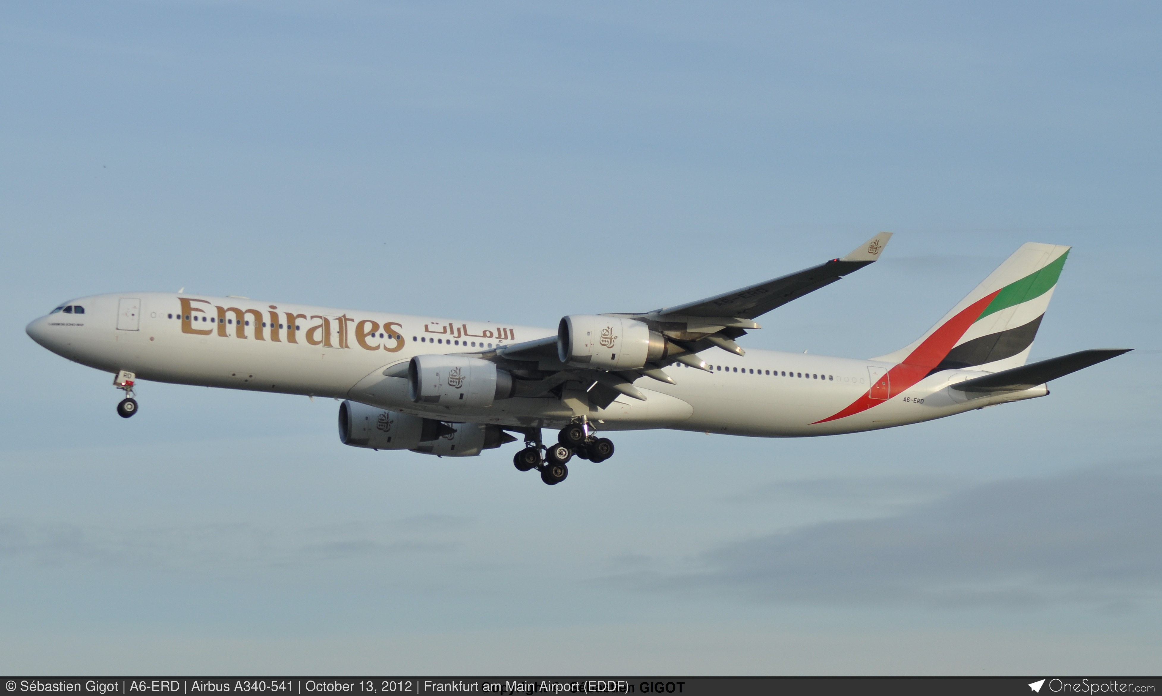 Airbus A340 Emirates