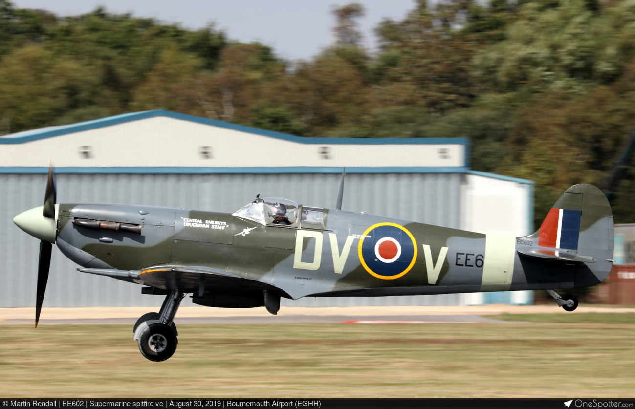 EE602 Private Supermarine spitfire vc | OneSpotter.com