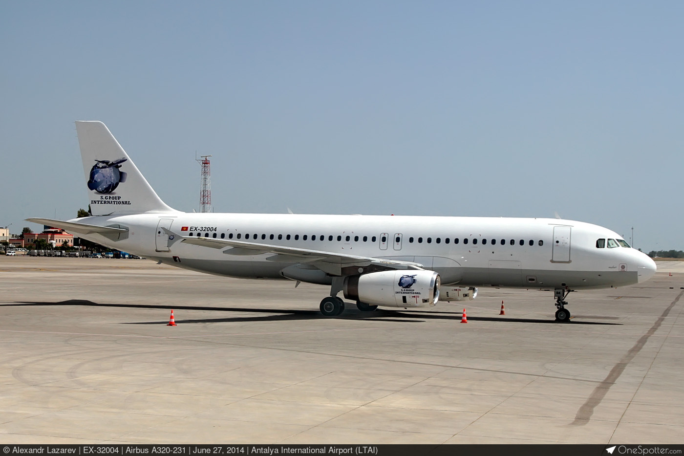 EX-32004 - Airbus A320-231, S Group International | OneSpotter.com