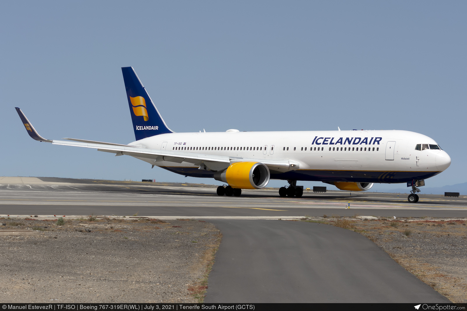 TF-ISO - Icelandair Boeing 767-319ER(WL), MSN 29388 | OneSpotter.com